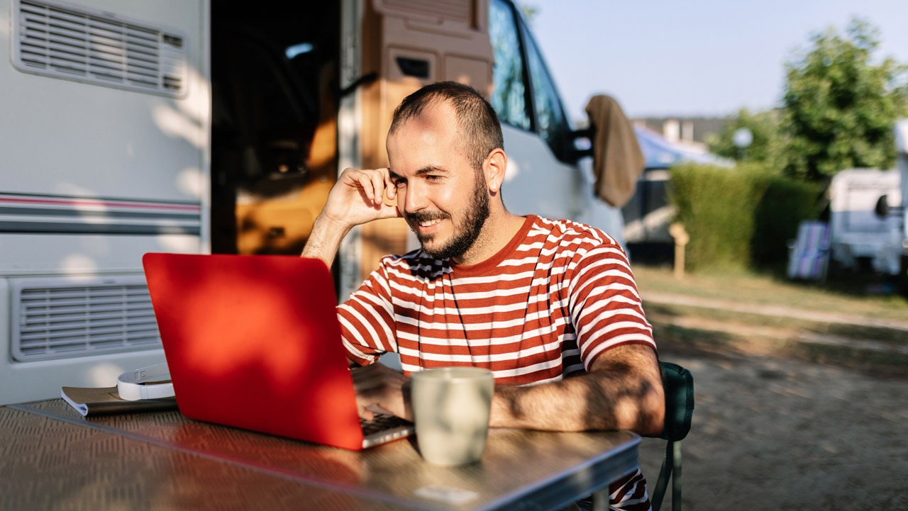 The Benefits of Portable WiFi Mobile Hotspots - NETGEAR Blog