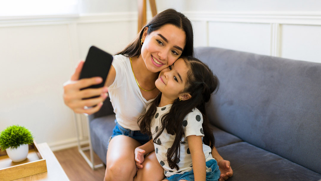 Maximize iPhone 16 Speed with WiFi 7 - NETGEAR Blog