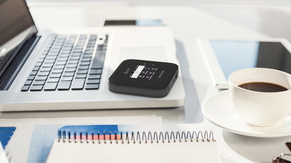 Explore Portable WiFi Benefits - Stay Connected Anywhere | NETGEAR UK
